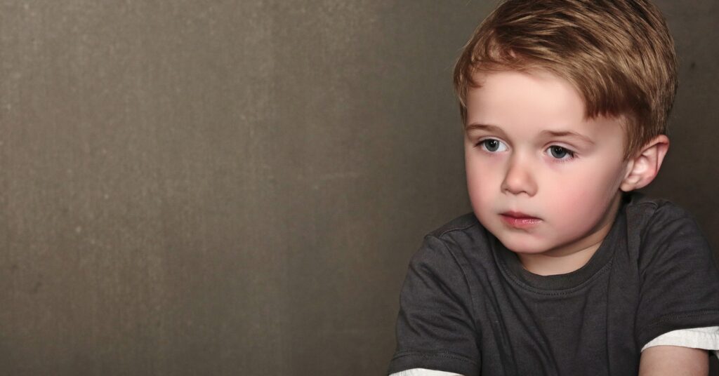 Is it normal for a child to start talking at 3 years old? How to help you